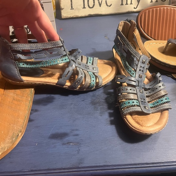 Earth | Shoes | Earth Womens Sandals In Blue And Tan | Poshmark